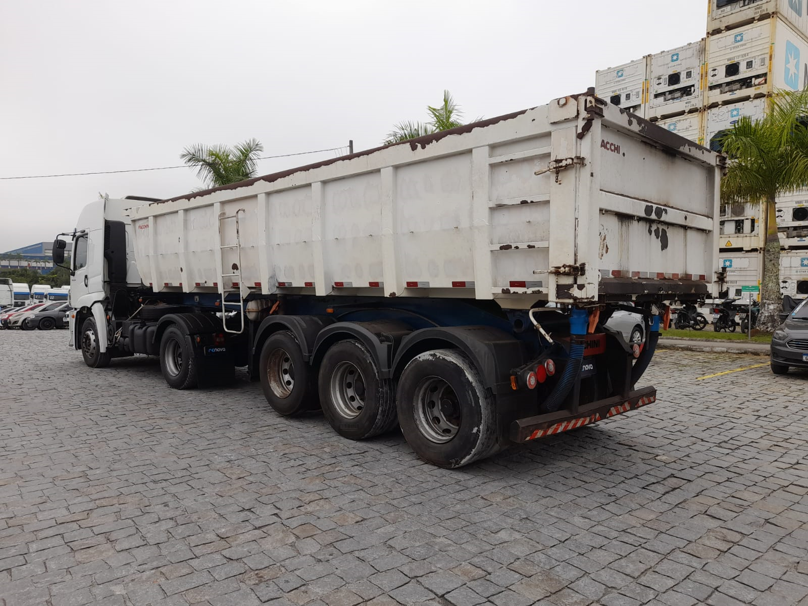 Renova Caminhões - Caminhões seminovos da frota do Grupo JBS.